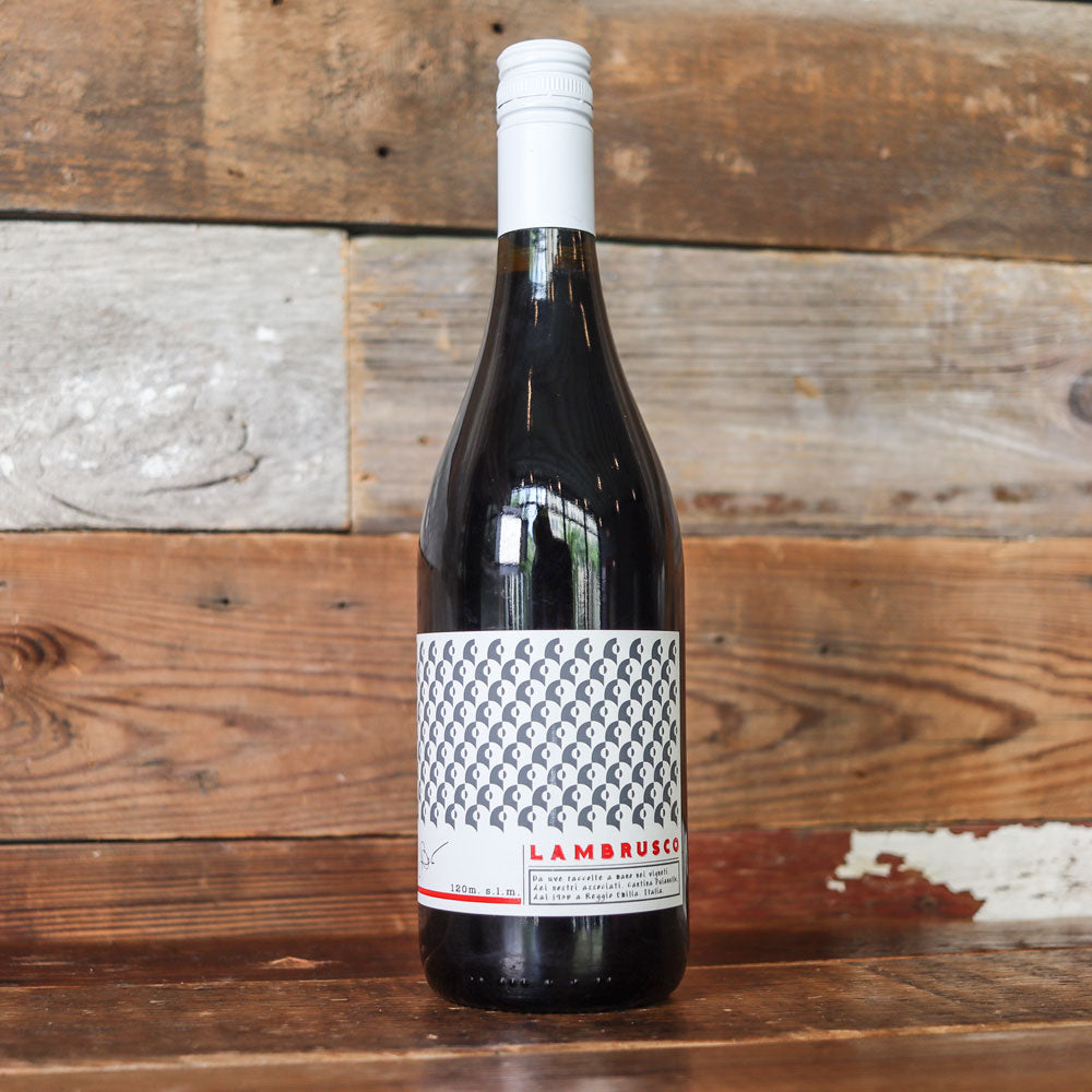 Puianello Reggiano Lambrusco Rosso Italy 750ml